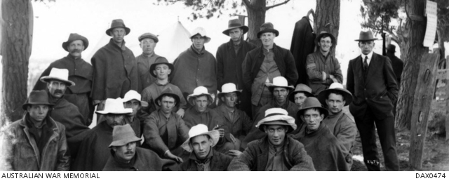 Darge Photographic Company collection of negatives | Australian War ...