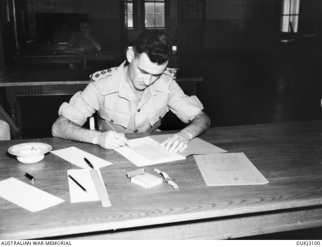 Unidentified Australian Army officers with the British Commonwealth ...