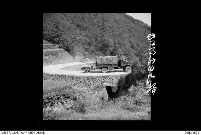 Troops of the 3rd Battalion, The Royal Australian Regiment (3RAR ...