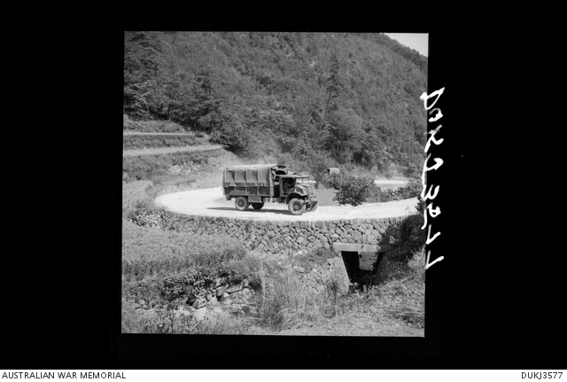 Troops of the 3rd Battalion, The Royal Australian Regiment (3RAR ...