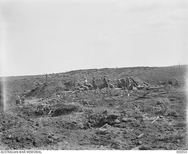 Looking across from Bellewaarde Ridge to the honeycombed western slope ...