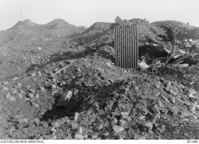 View of the devastated site of the church of Messines, in Belgium ...