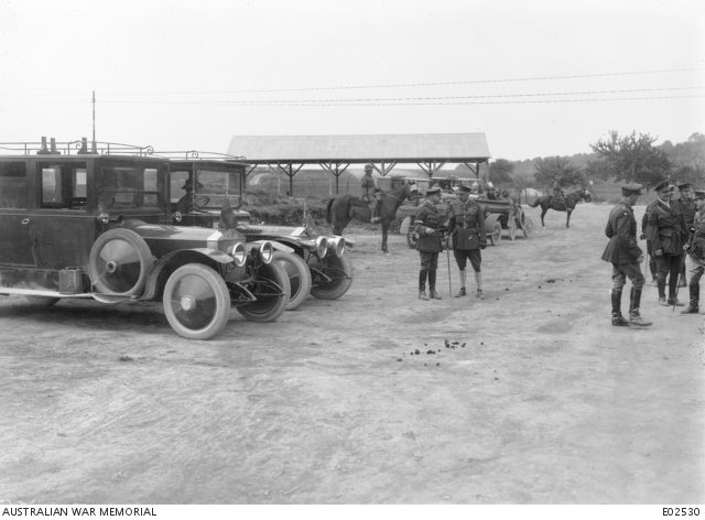 General (Gen) Sir H. S. Rawlinson GCB GCVO KCMG, Fourth Army Commander ...