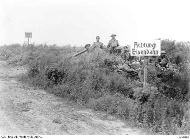 A Machine Gun Section of the 15th Infantry Brigade at their final ...