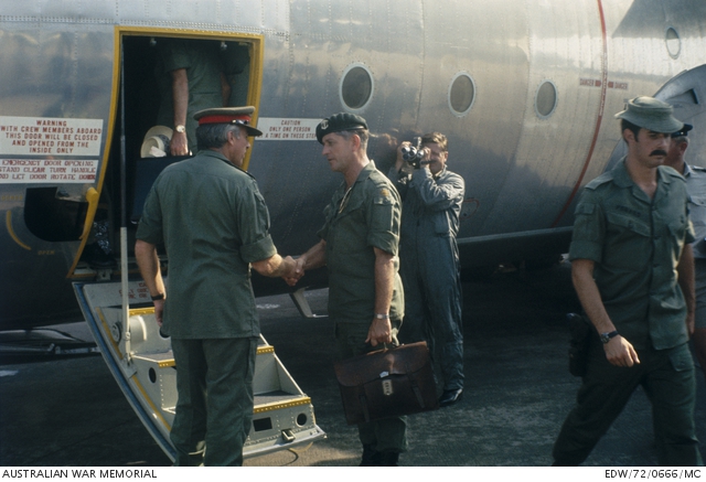 Brigadier I A Geddes, Commander Australian Army Assistance Group ...