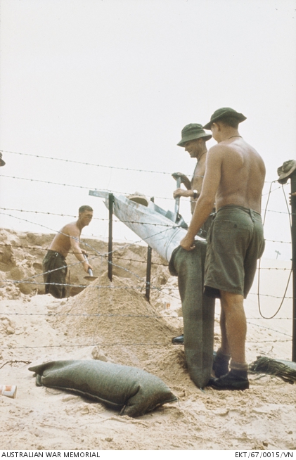 South Vietnam. 29 March 1967. Diggers filling sandbags. | Australian ...