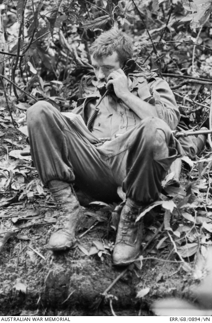 Phuoc Tuy Province, South Vietnam. 1968-09. Gunner Peter Dearing of ...
