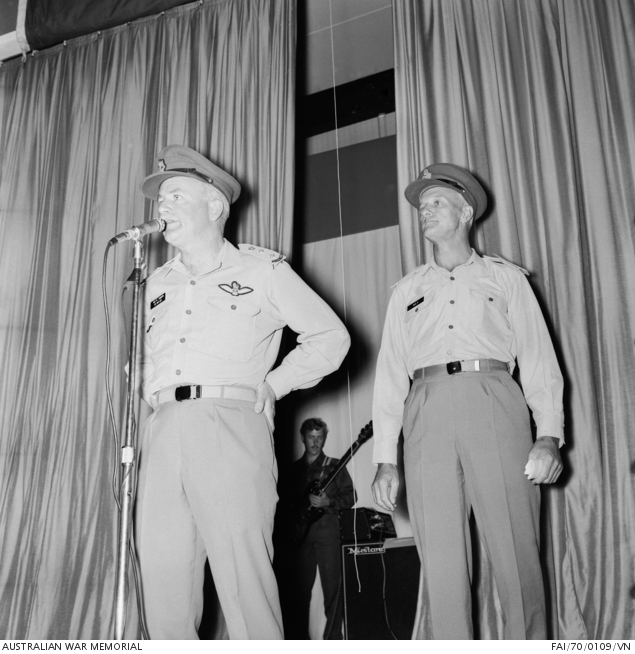 The Commander of the 1st Australian Logistic Support Group (1ALSG ...