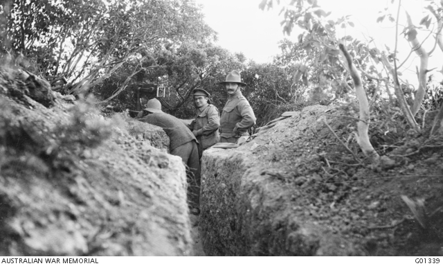 A machine gun of the 10th Light Horse, hidden on Rhododendron Spur, in ...