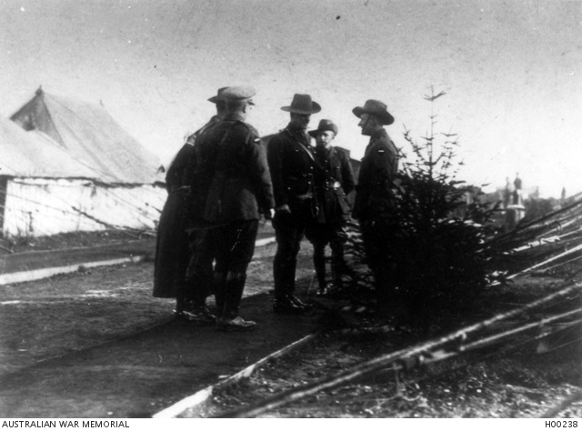 General William Riddell Birdwood visiting No 3 Australian General ...