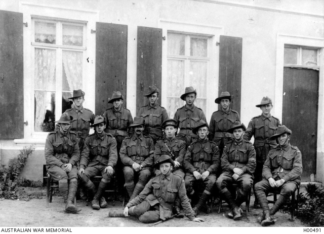Group portrait of unidentified members of the Signalling Section, 4th ...