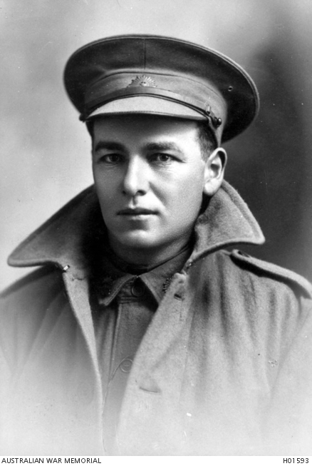 Studio portrait of 39210 Gunner Matthew Brandon Reid, 13th Field ...