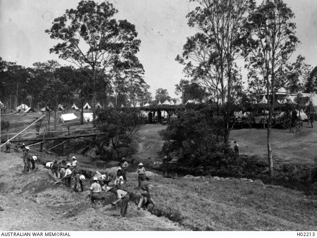 ENOGGERA, BRISBANE. C. 1915. RECRUITS DIGGING TRENCHES BESIDE THE ARMY ...