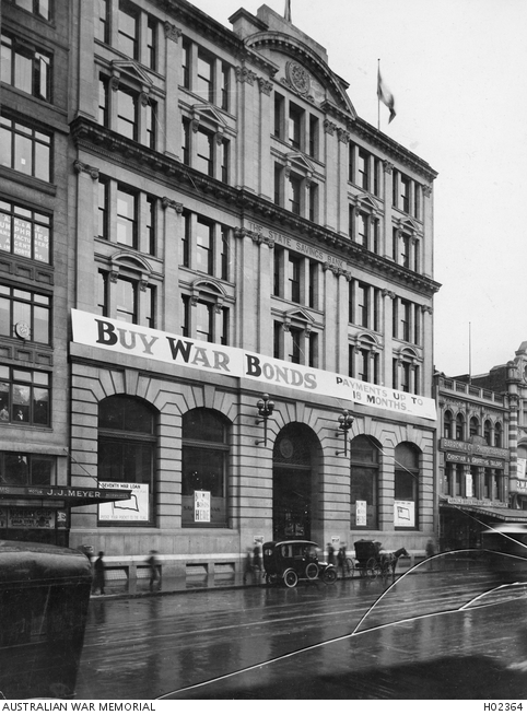 MELBOURNE, VIC. STATE SAVINGS BANK BUILDING, ELIZABETH STREET, WITH A ...
