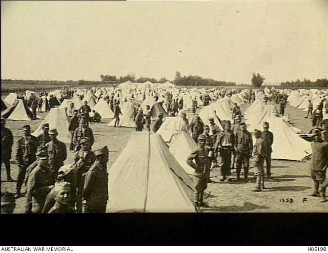 Italy. c. 1918. Austrian prisoners of war being held in a temporary ...