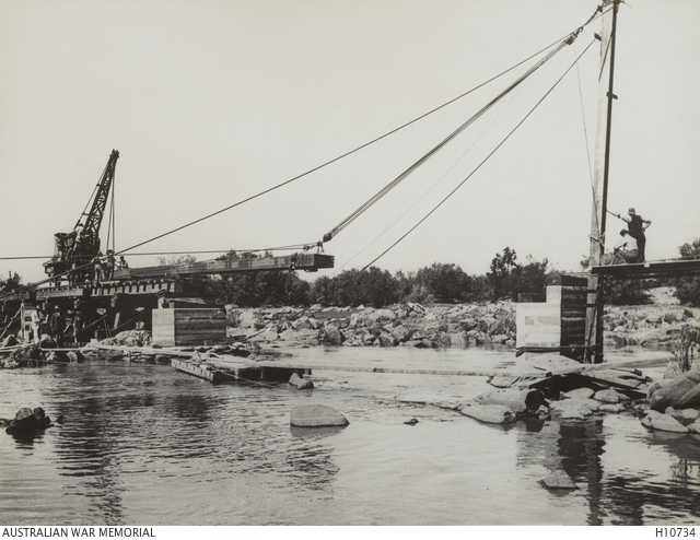 Upington, South West Africa. c. 1916. African troops building a ...