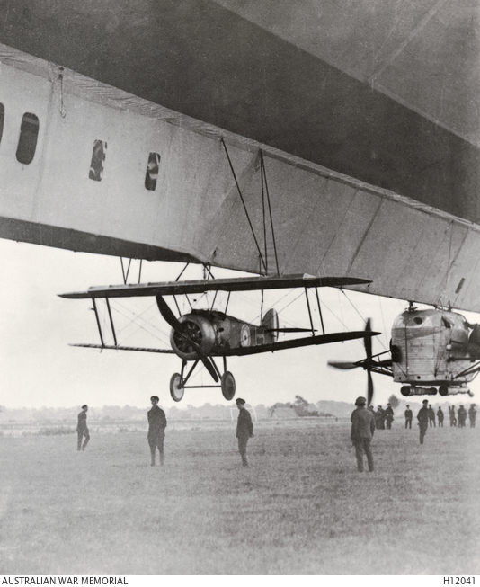 "THE AEROPLANE IN POSITION" (BRITISH AIR MINISTRY PHOTO PPG294 ...