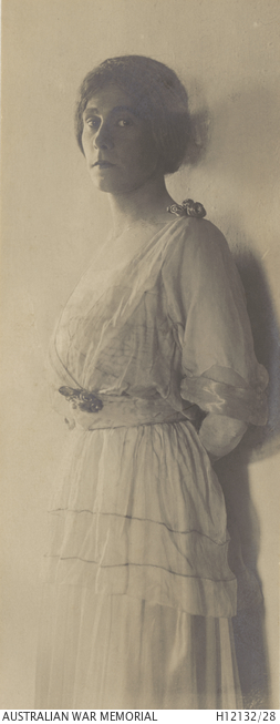 TRIAL BAY, NSW. C. 1916. PORTRAIT OF R. LEHMANN COSTUMED AS KAINA IN ...