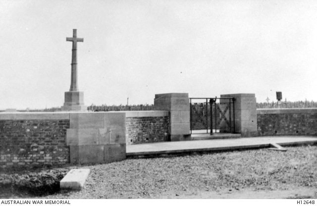 Zillebeke, Belgium. The entrance to the Perth China Wall Cemetery with ...