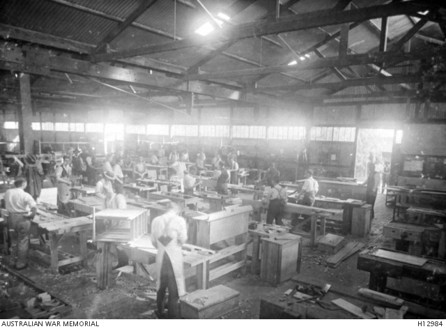 Edwardstown, South Australia. Returned soldiers from WW1 being taught ...