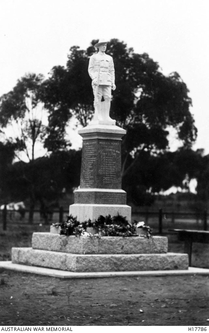Moonta, South Australia. A WW1 War Memorial which was unveiled on 23 ...