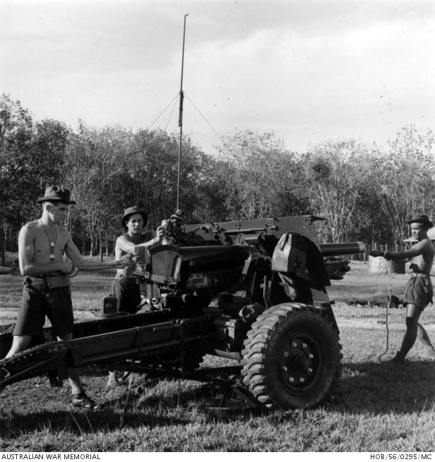 Left to right: 6/957 Gunner (Gnr) Max Wickham, of Campbelltown, NSW, 1/ ...