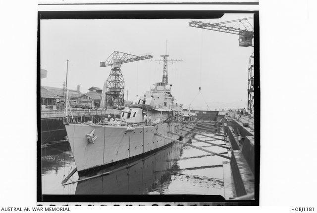 The Royal Navy destroyer HMS Comus (D20) in dry dock for repairs at ...
