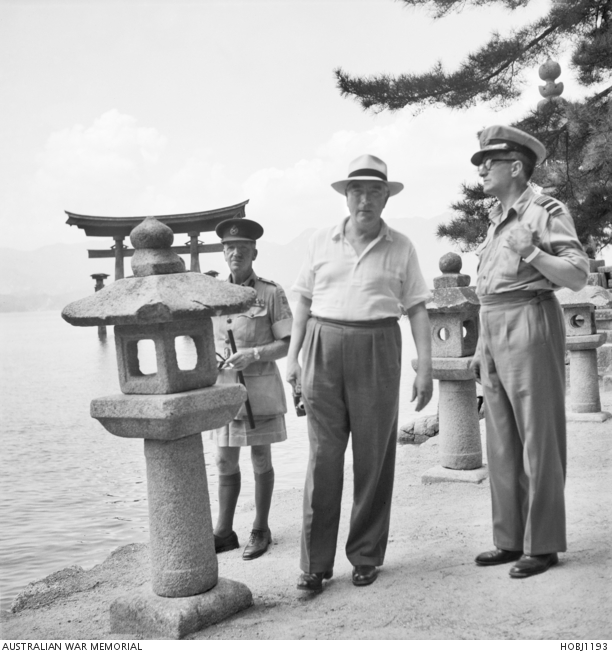 Air Marshall Sir George Jones RAAF (right) and the Australian Commander ...