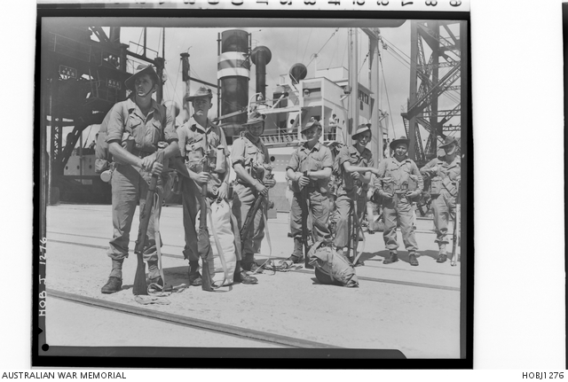Unidentified members of the 3rd Battalion, The Royal Australian ...
