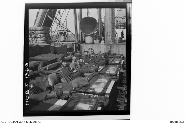 Unidentified members of the 3rd Battalion, The Royal Australian ...