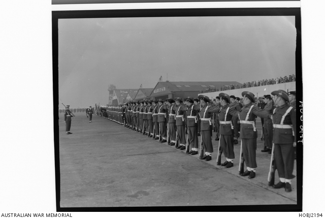 Troops from the 3rd Battalion, The Royal Australian Regiment (3RAR ...