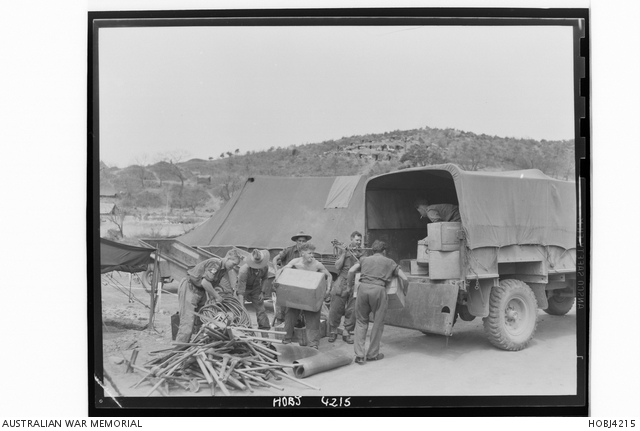 Unidentified members C Company, the 3rd Battalion, The Royal Australian ...