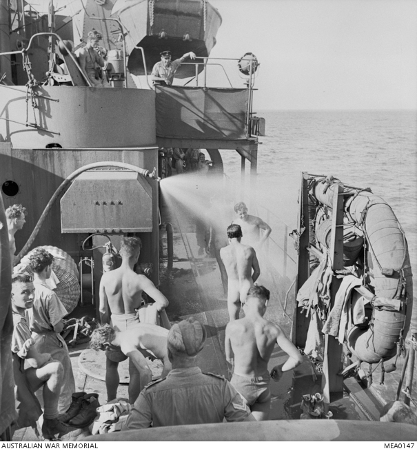 Members of the Desert Harassers No. 450 (Kittyhawk) Squadron RAAF ...