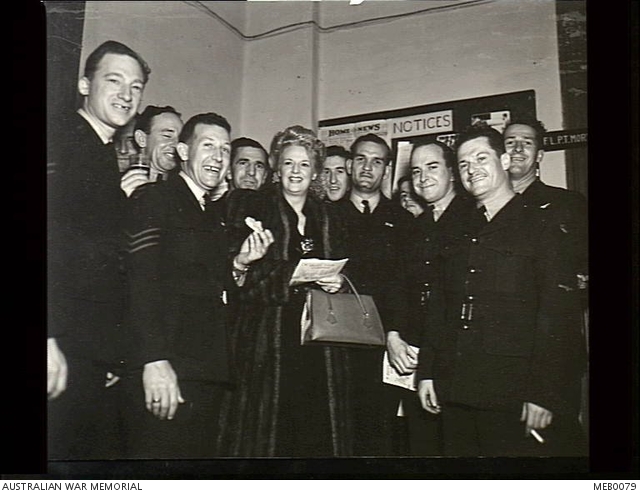 Cairo, Egypt. c. 1944. Australian stage star Madge Elliott is the ...