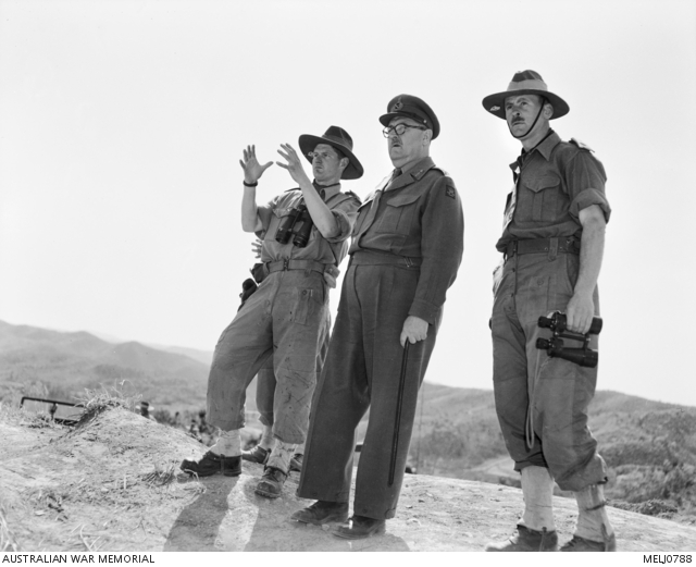 Lieutenant General R Bierwirth (centre), CBE, Commander in Chief ...