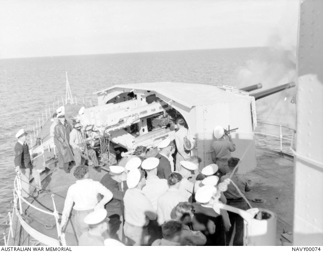 Gunnery firing in the Tribal class destroyer, HMAS Warramunga. The gun ...