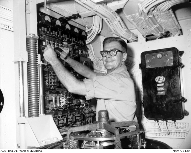 R55820 Electrical Artificer (EA) John Vasek of Kogarah, NSW testing the ...