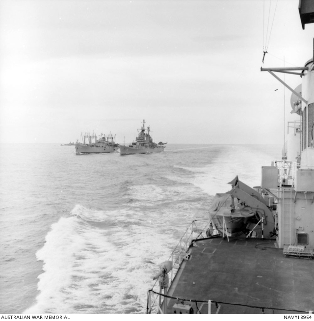 The RAN destroyer HMAS Hobart (1965-2000), is participating in ...