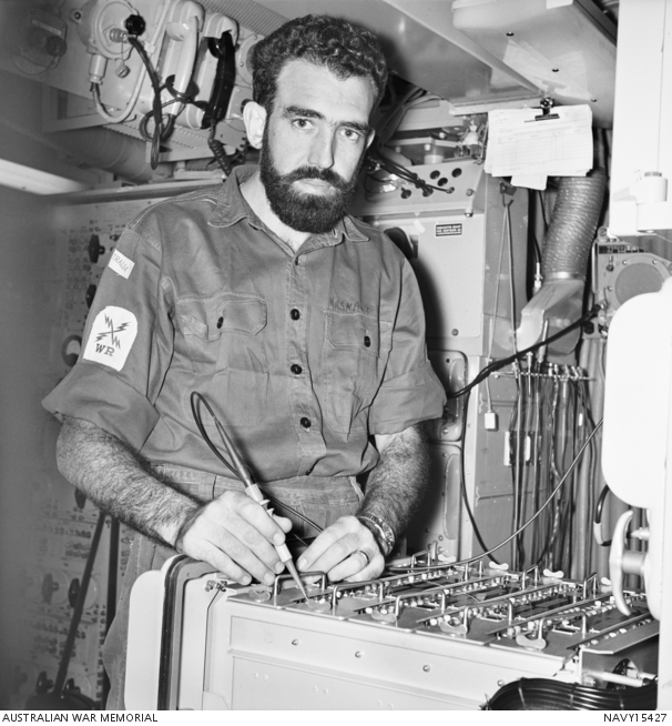 R59603 Leading Electrical Mechanic Weapons Radar (LEMWR) Rodger David ...