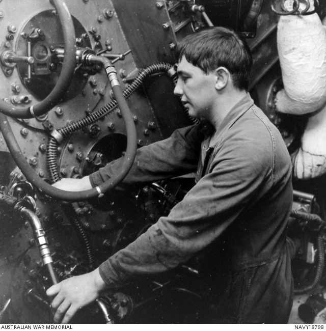 The RAN River class destroyer escort HMAS Derwent F22/DE49 is serving ...