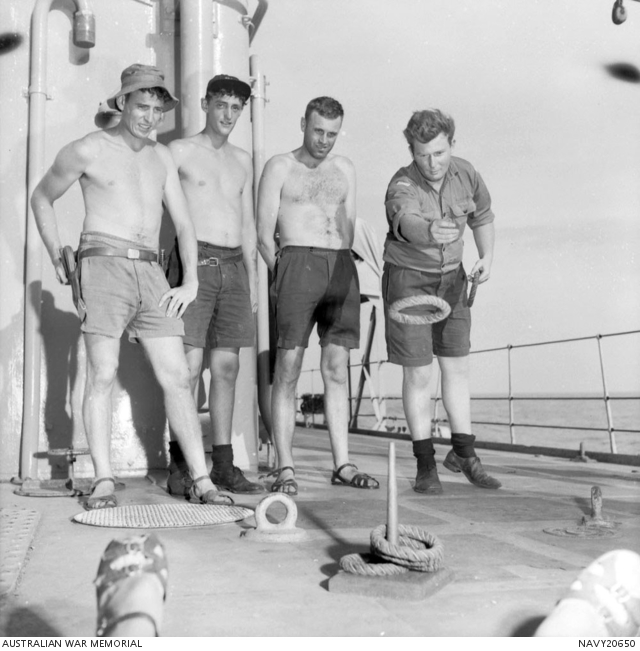During the Vietnam War, RAN Daring class destroyer HMAS Duchess (D154 ...