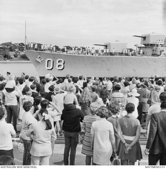 The RAN destroyer HMAS Vendetta (II) returns to Sydney, after being ...