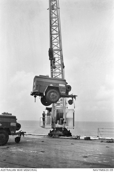 Troops of the 5th Battalion, The Royal Australian Regiment (5RAR ...