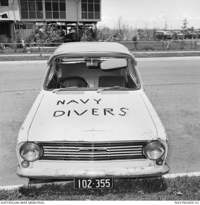 RAN Headquarters personnel during aftermath of Cyclone Tracy which ...
