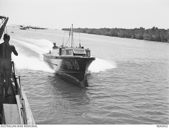 Cairns, Qld. 1944-09-16. No. 41 (Transport Sea) Squadron RAAF crash ...