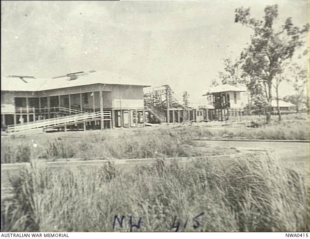 Darwin, NT. c. 1942. Exterior of ruined buildings of the Darwin ...