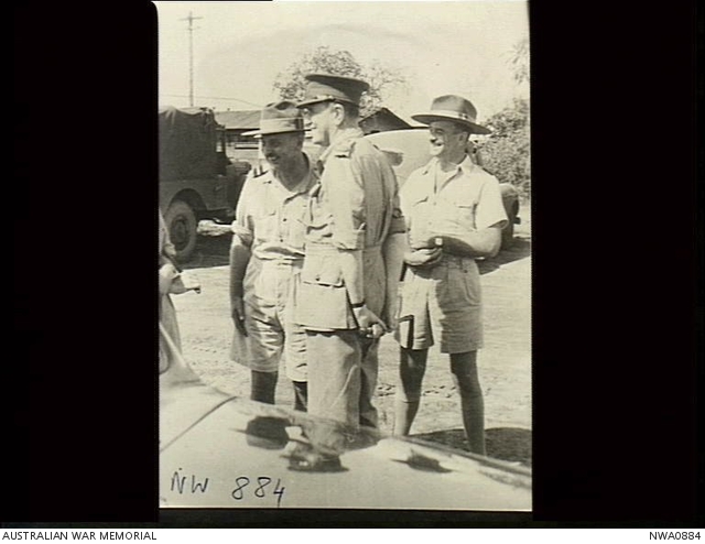Darwin, NT. 1945-03-18. Lord Wakehurst talks to members of No. 54 ...