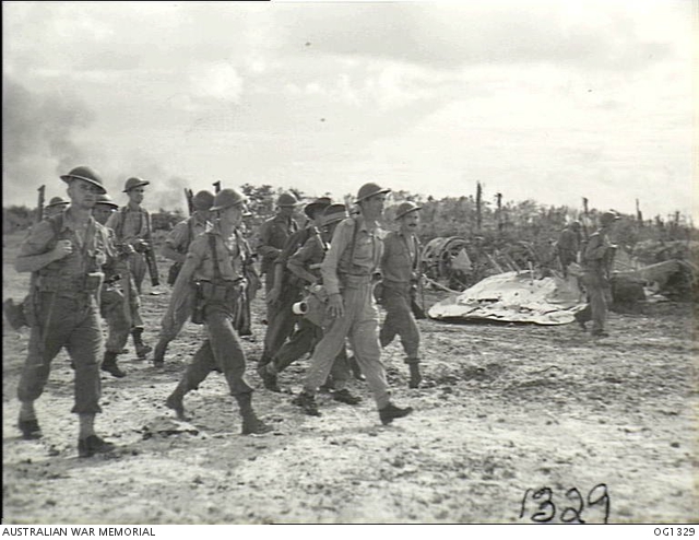 NOEMFOOR ISLAND, DUTCH NEW GUINEA. 1944-07-02. RAAF OFFICERS AND AIRMEN ...