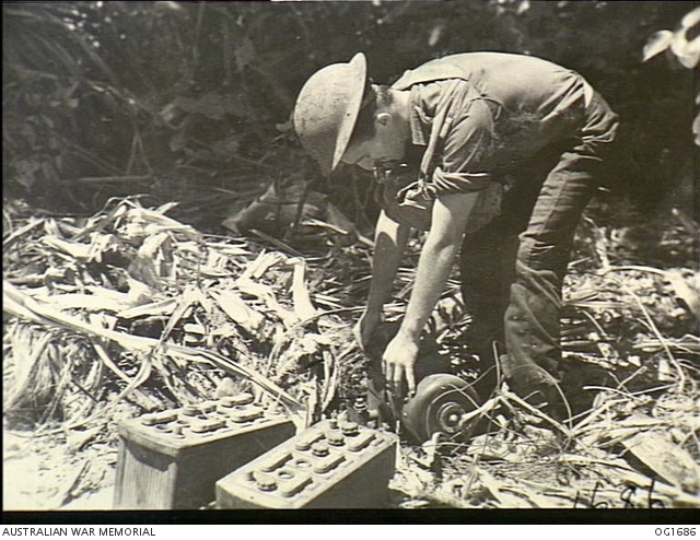 TADJI NEAR AITAPE, NORTH EAST NEW GUINEA. C. 1944-12-25. 131348 LEADING ...