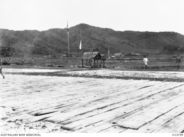 BORNEO. 1945-08-13. HEAD-HUNTING DYAKS BUILT THIS BAMBOO AIRSTRIP FOR ...